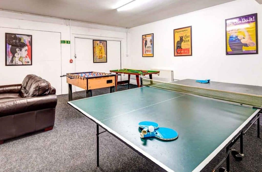 Party Houses with Games Rooms - Party Houses UK